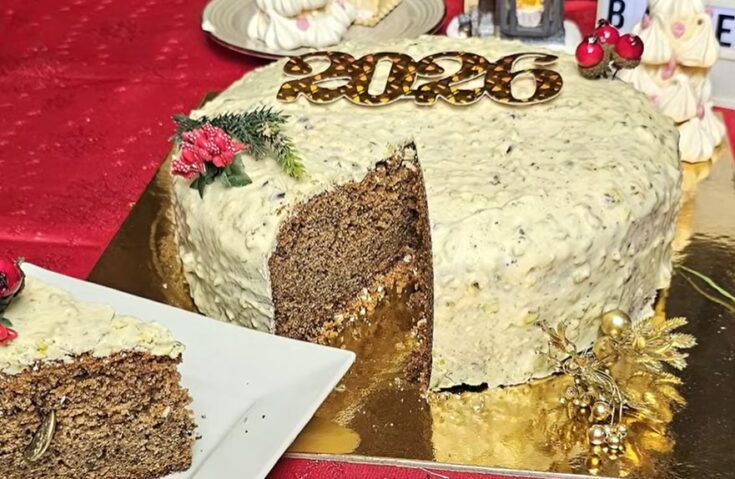 Η Καλύτερη Βασιλόπιτα του 2026: Αφράτη, Μοσχομυριστή με Επικάλυψη ...